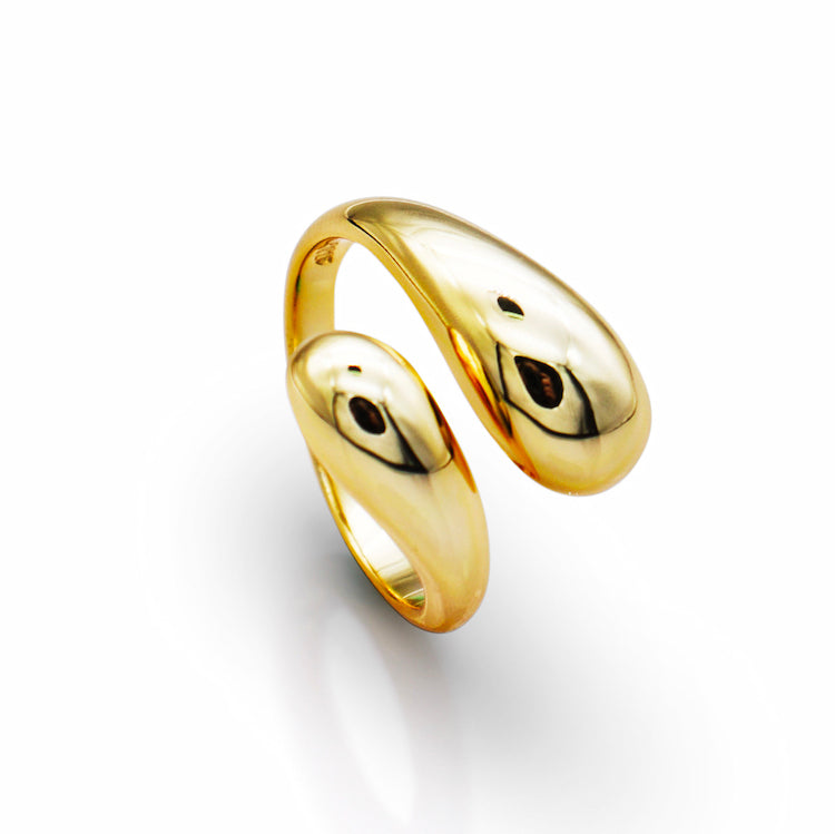 Cross Over Ring – Zuriofficial